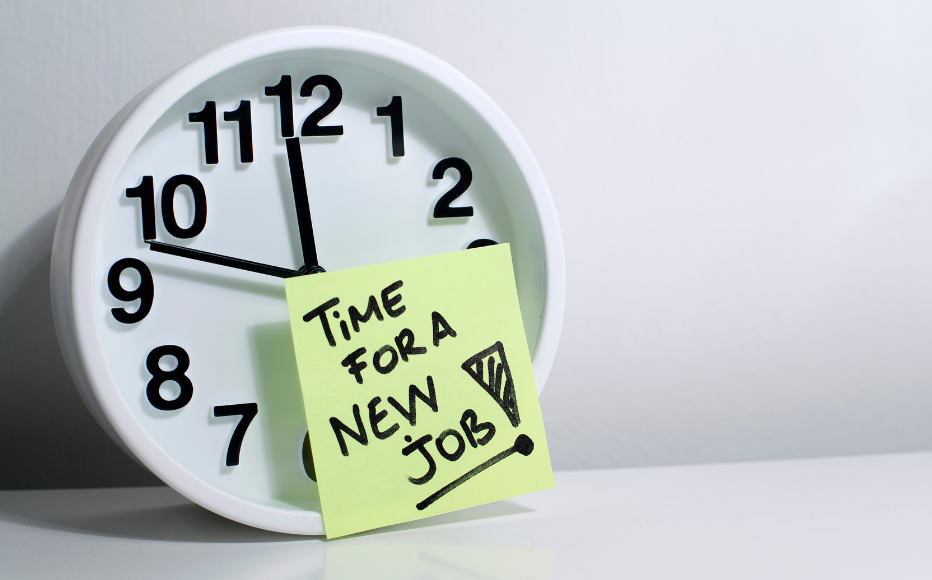Is It Time to Move? Signs You Should Look for a | Vetted Recruitment